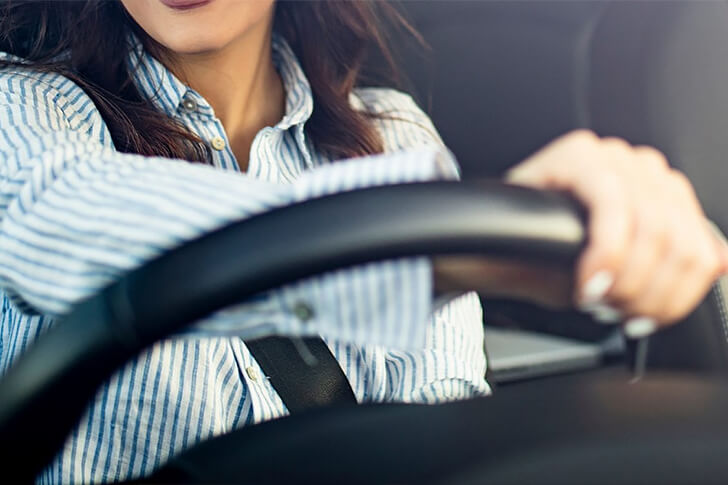 Teen's Tragic Crash Reveals Haunting Last Message: What She's Holding ...